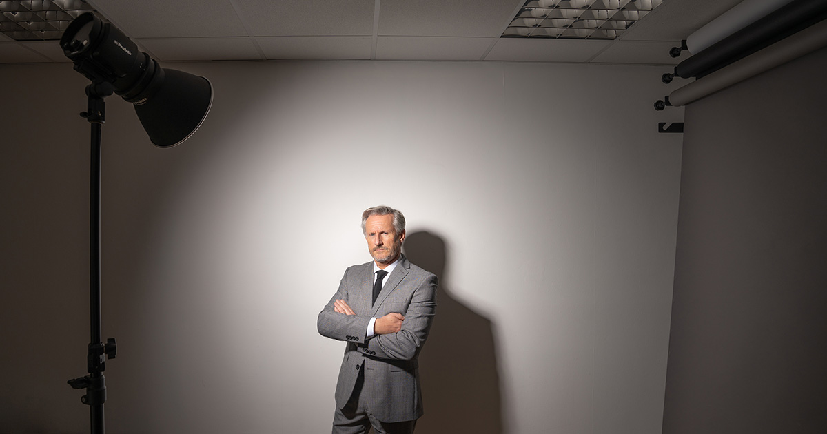 Profoto - How to create broad lighting - Profoto